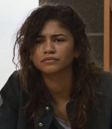 21 Gorgeous Photos Of Zendaya Without Makeup
