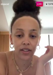 7 Latest Pictures of Doja Cat Without Makeup